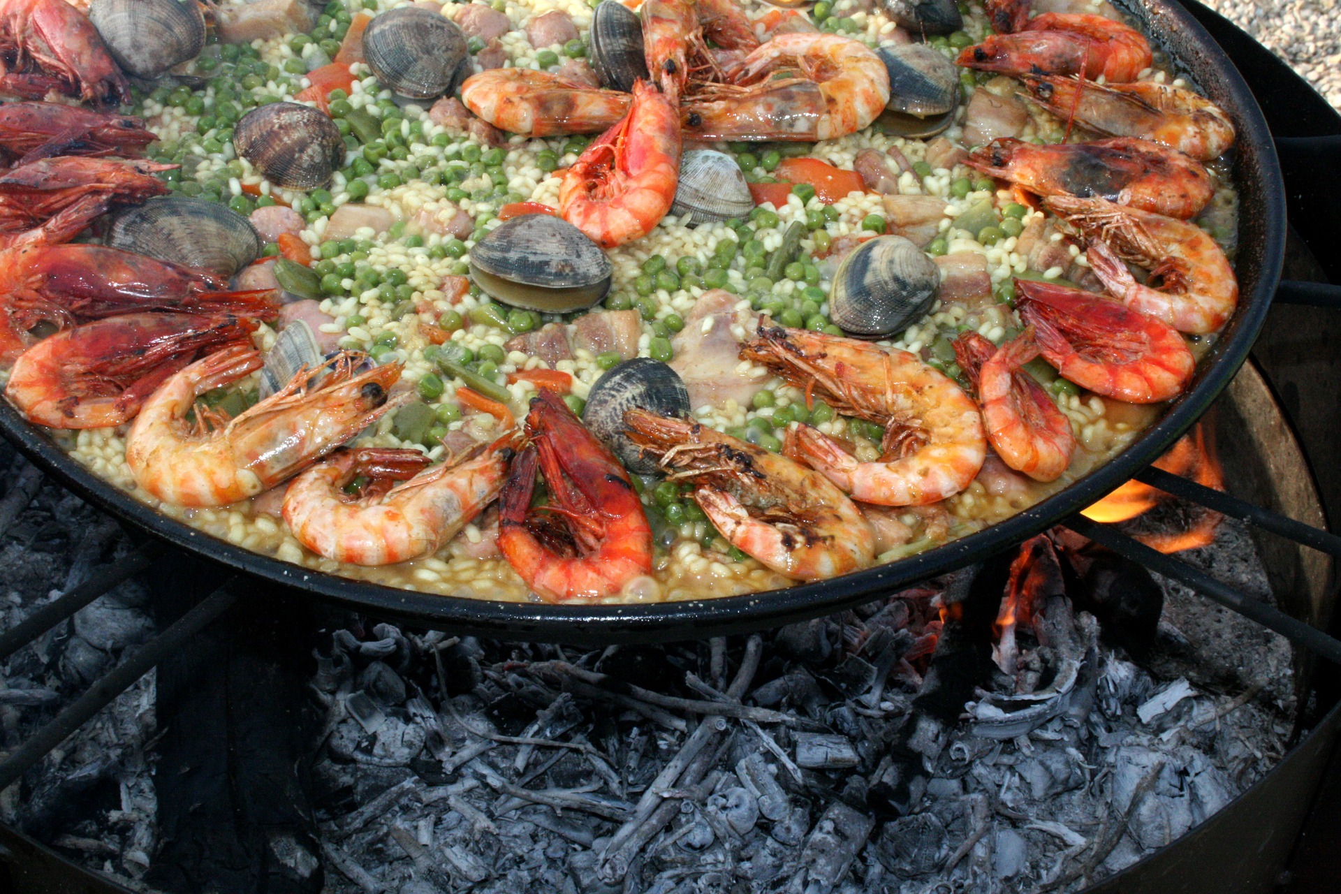 10 Amazing Must-Eat Dishes You Need to Order in Spain